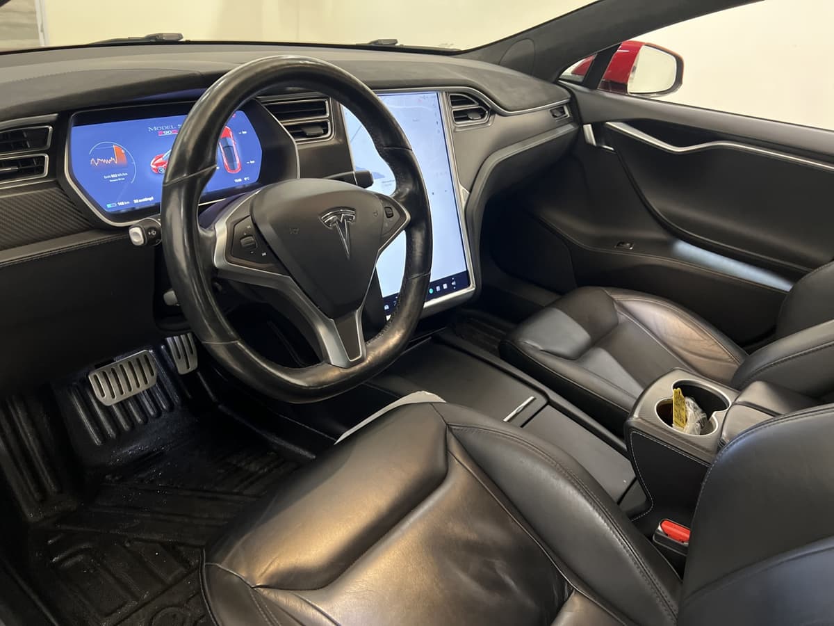 Begagnad Tesla Model S P90D 770hk 2016 YDB456 | Riddermark Bil
