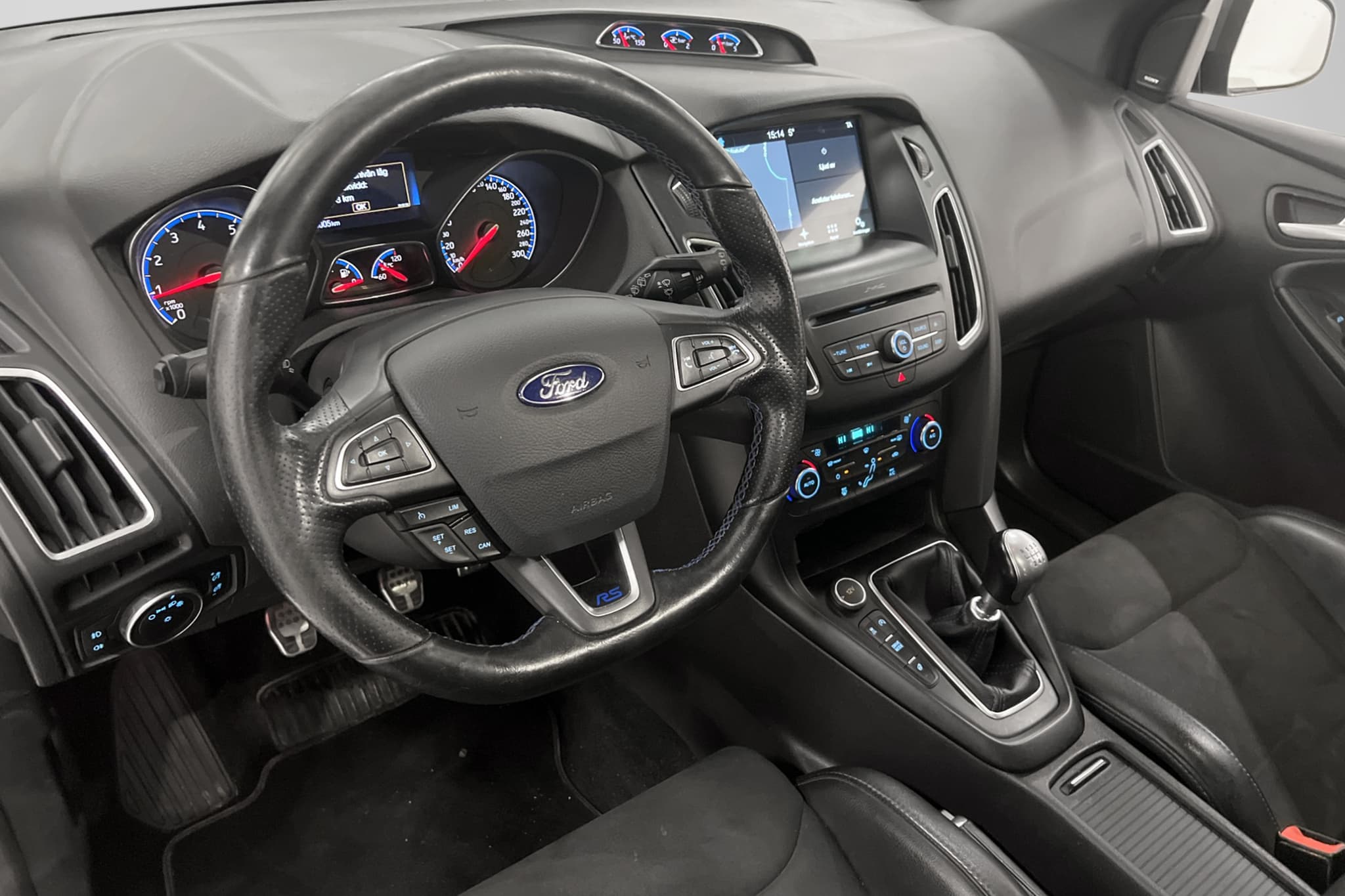 Begagnad Ford Focus RS 4WD 350hk 2017 OHE776 | Riddermark Bil