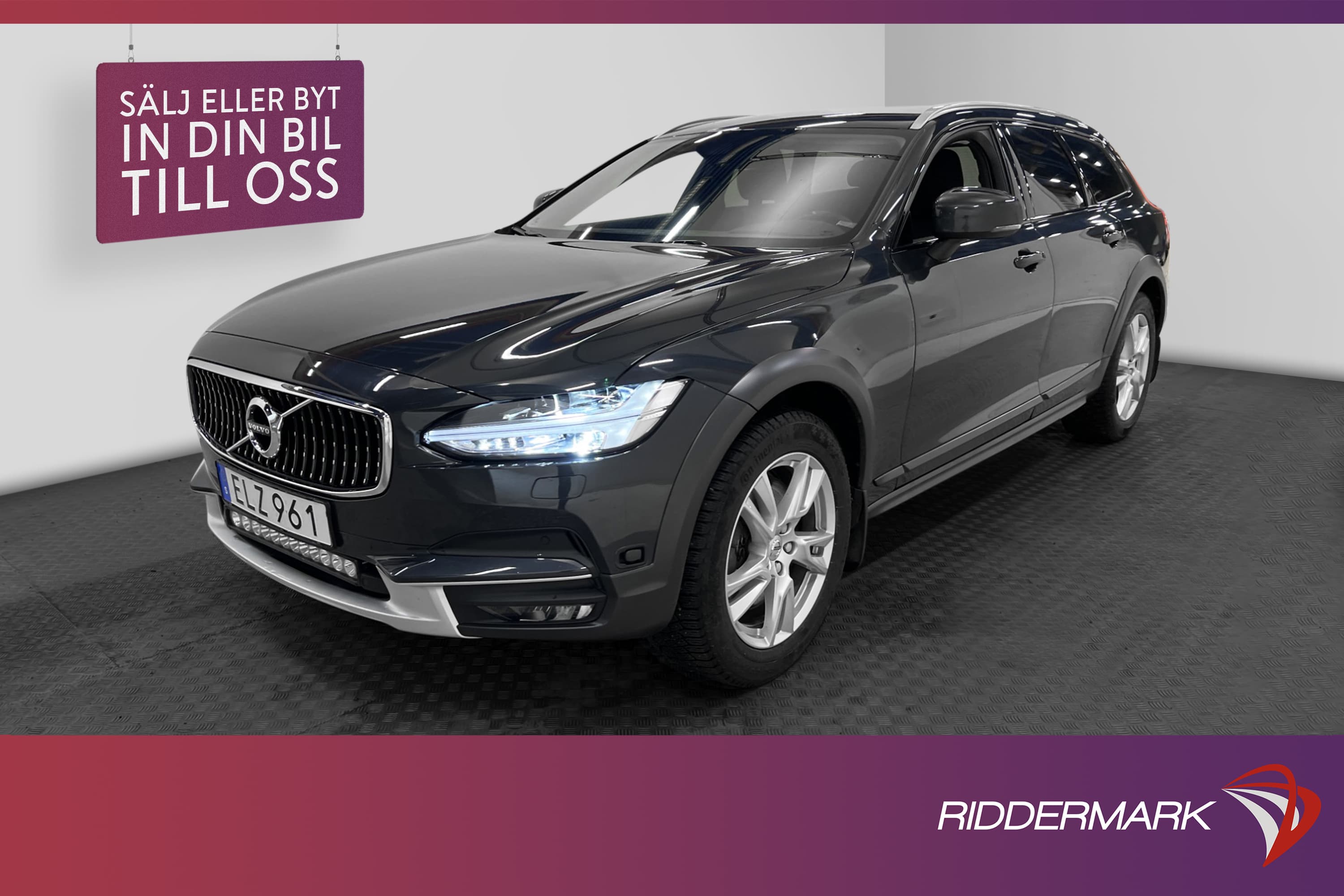Begagnad Volvo V90 Cross Country D4 AWD 2018 ELZ961 | Riddermark Bil