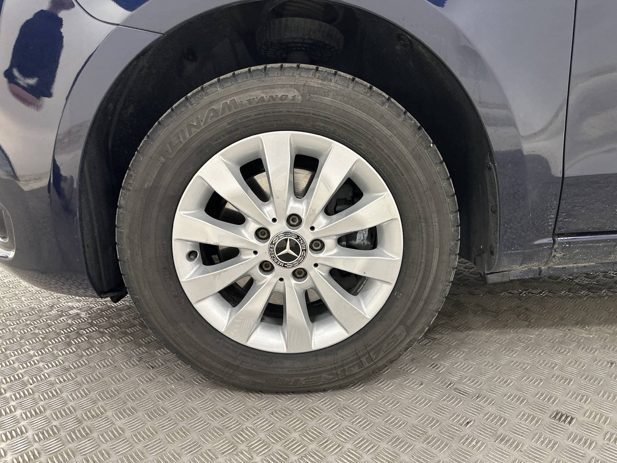 Begagnad Mercedes-Benz Vito 116 Automat Drag Navi Värmare Moms ...