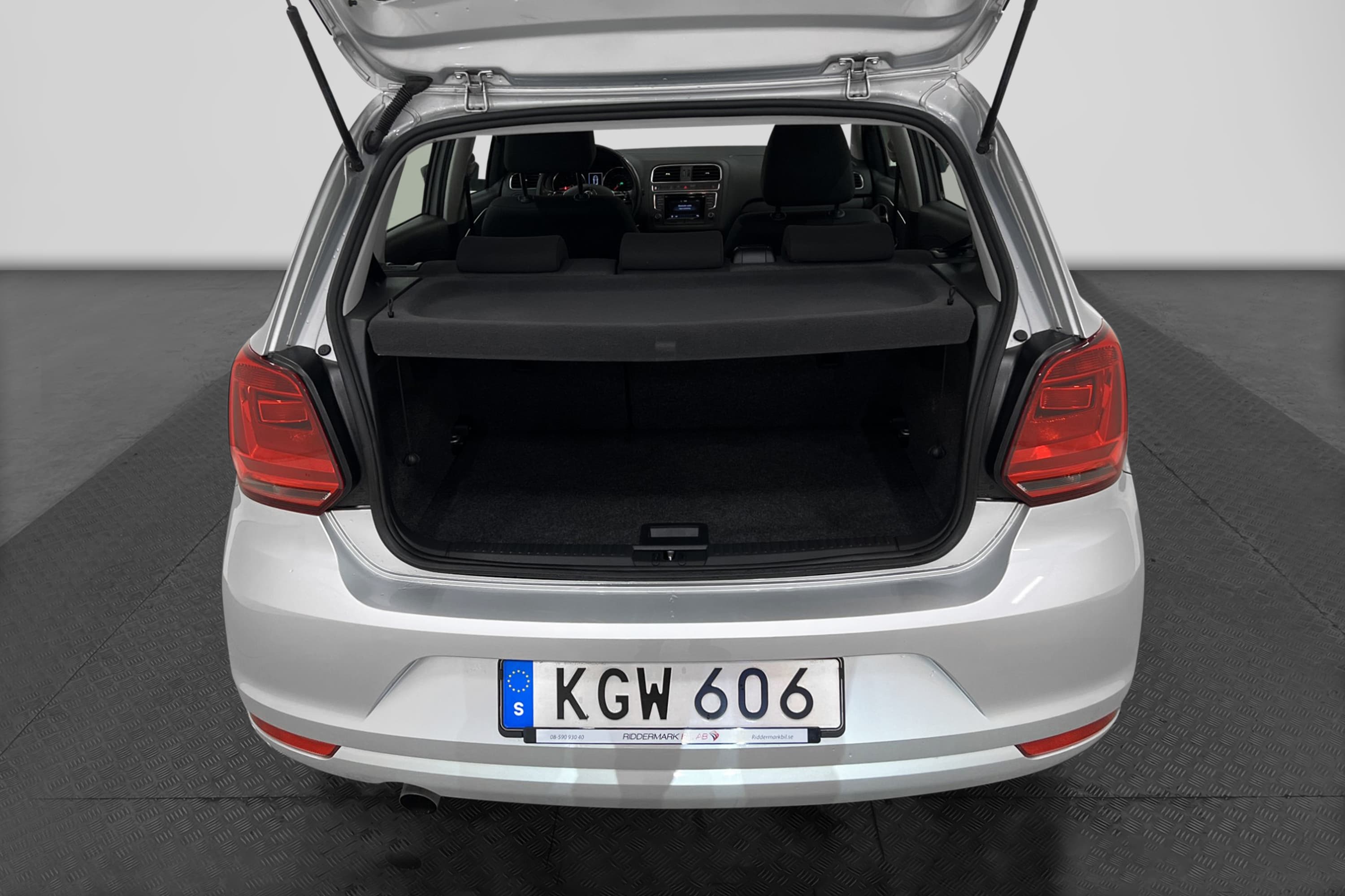 Begagnad Volkswagen Polo 1.2 TSI 90hk 2017 KGW606 | Riddermark Bil
