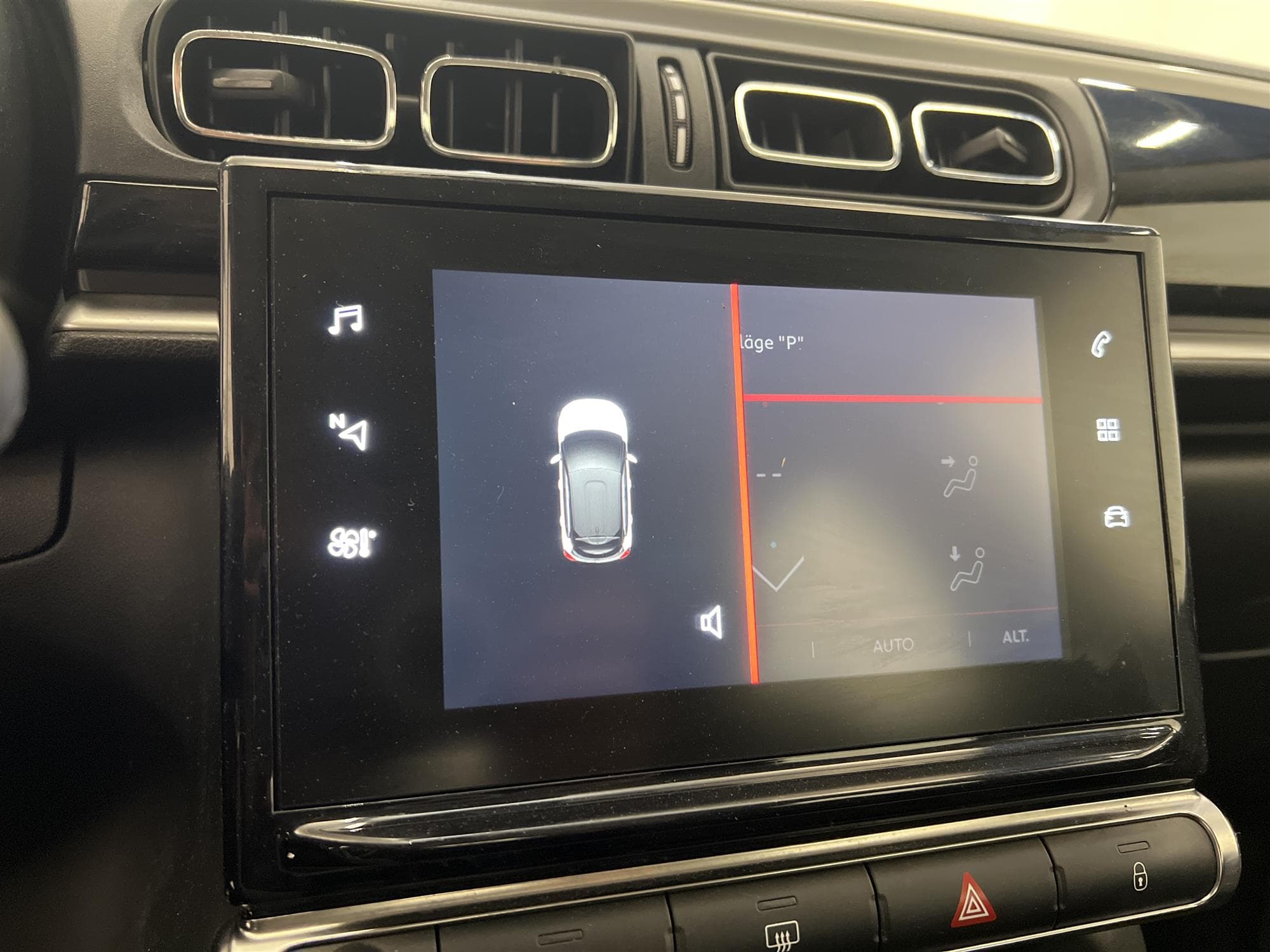 Begagnad Citroën C3 1.2 110hk PureTech EAT 2019 | Riddermark Bil