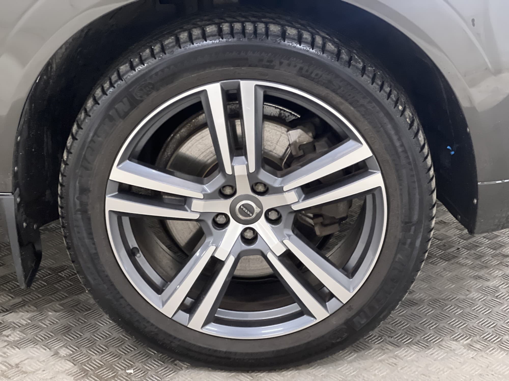 Begagnad Volvo XC60 D4 AWD 2018 BAA405 | Riddermark Bil