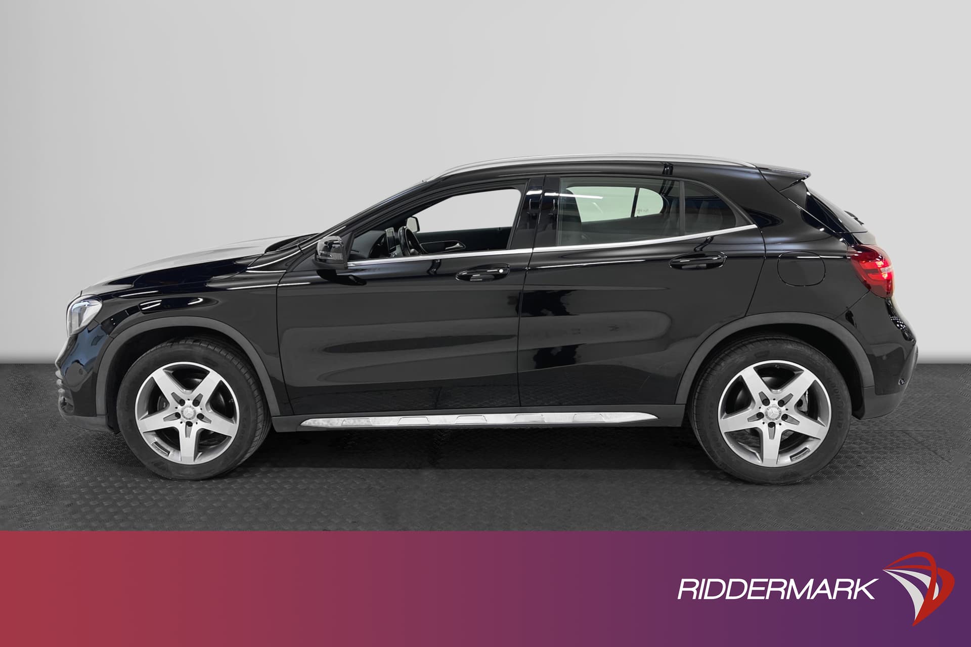 Begagnad Mercedes-Benz GLA 200d 4MATIC 7G-DCT 2018 | Riddermark Bil