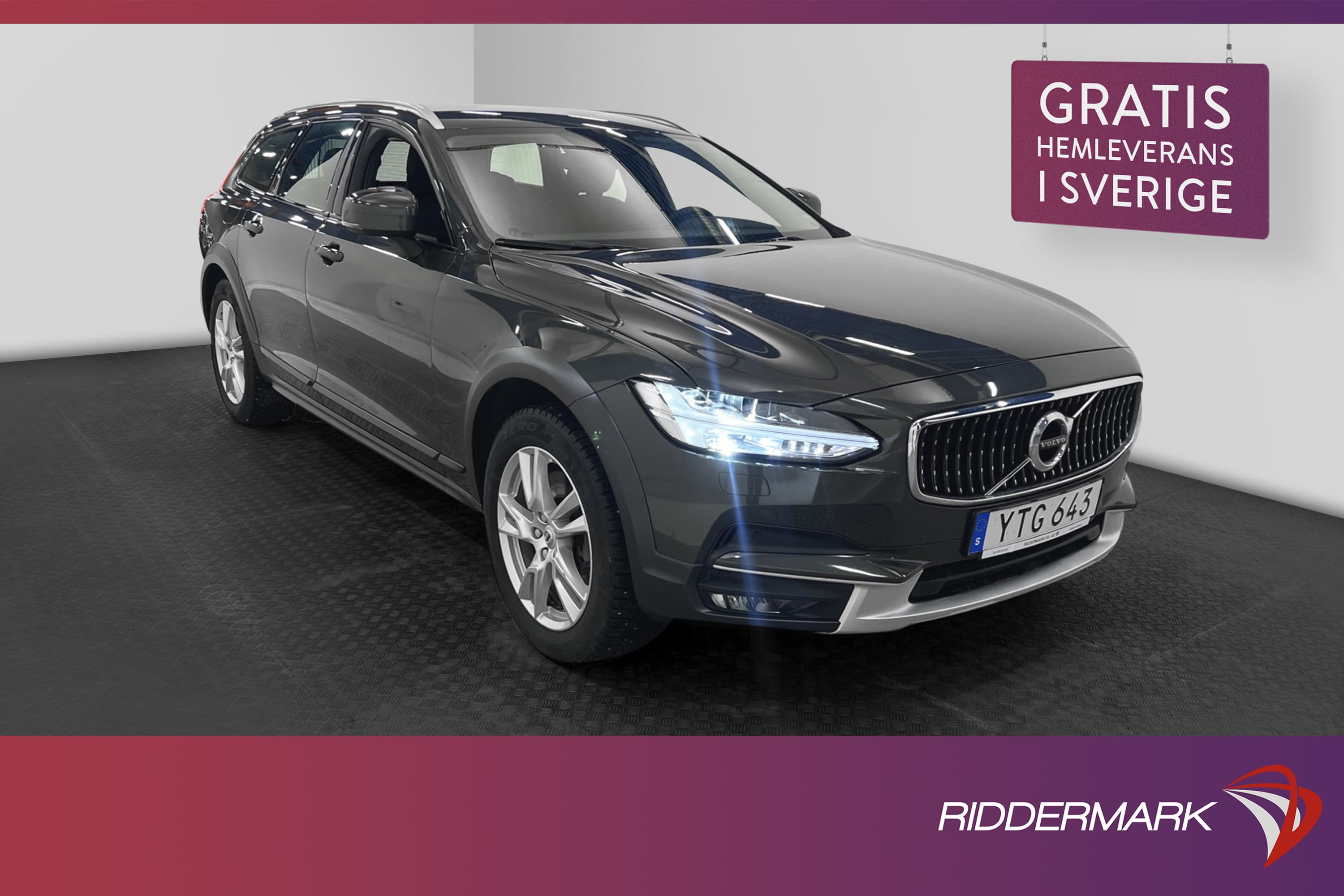 Begagnad Volvo V90 Cross Country D4 AWD 2019 YTG643 | Riddermark Bil