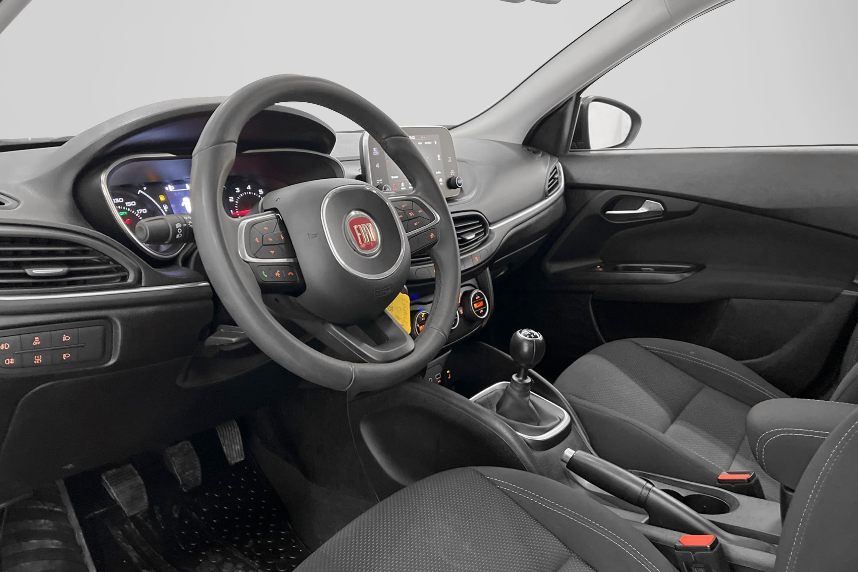 Begagnad Fiat Tipo Kombi 1.4 FIRE T-JET 120hk 2018 | Riddermark Bil