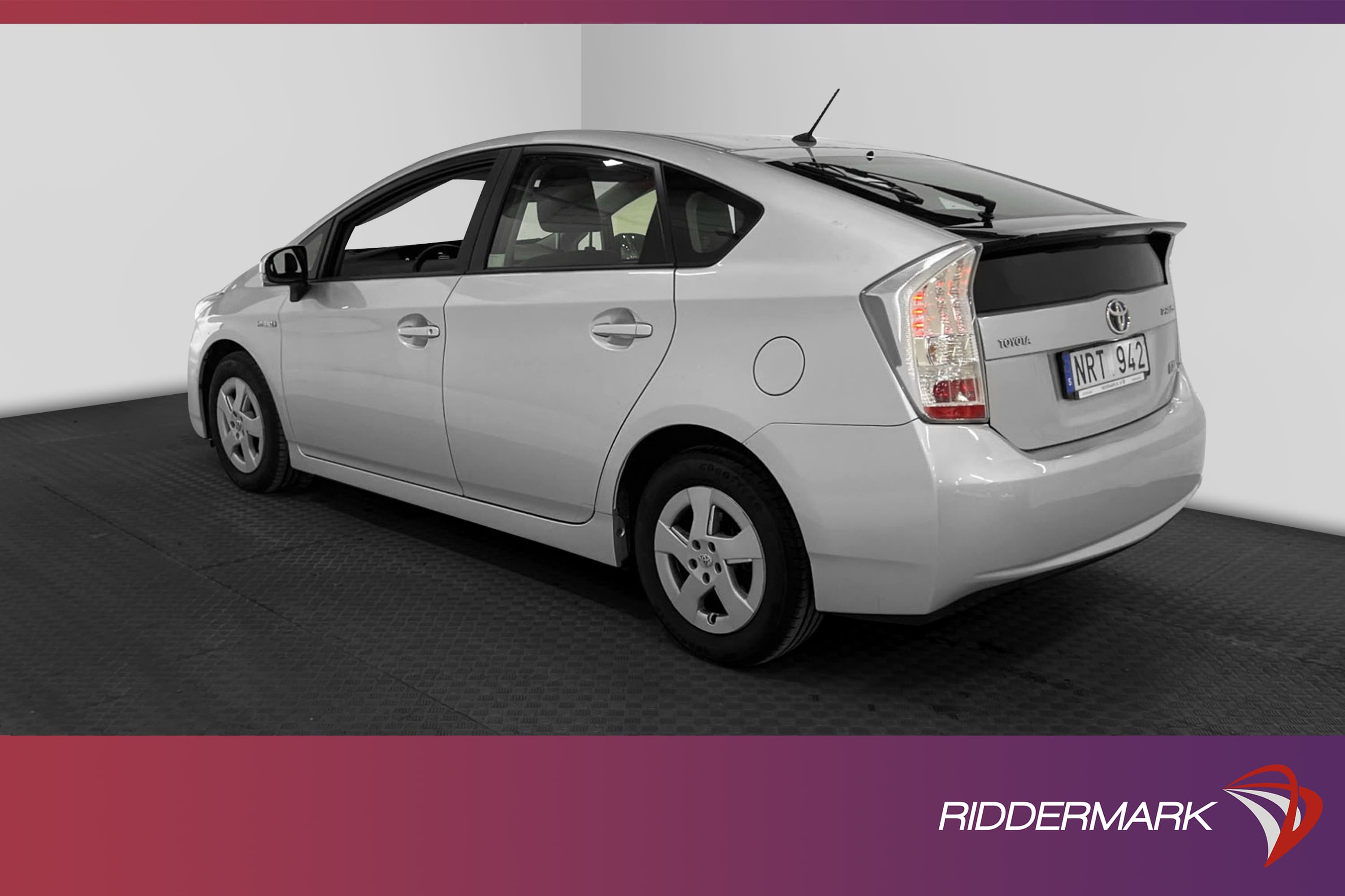Begagnad Toyota Prius Hybrid 2009 NRT942 | Riddermark Bil