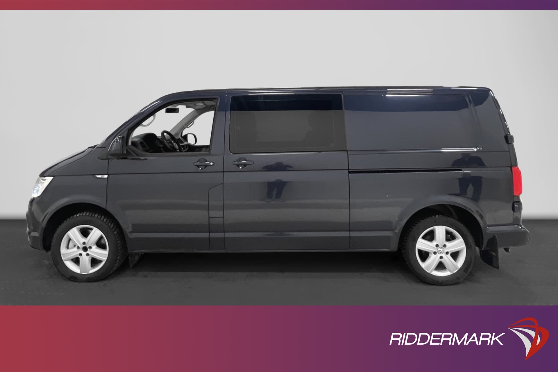 Begagnad Volkswagen Transporter Kombi 2016 MZL096 | Riddermark Bil