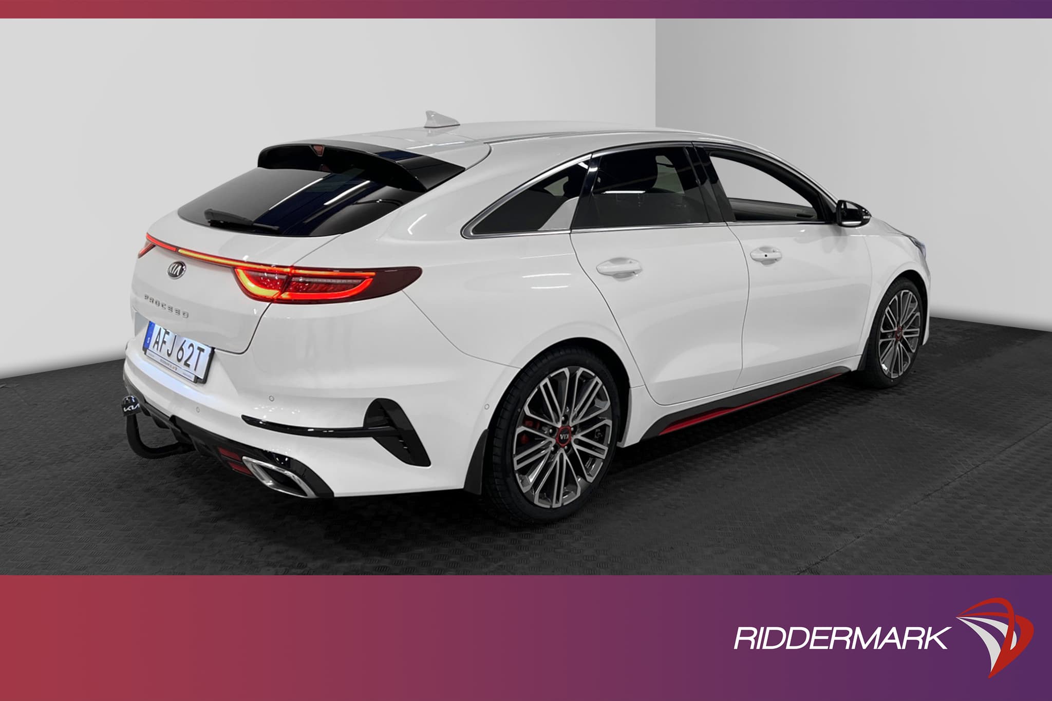 Begagnad Kia ProCeed GT 204hk 2019 AFJ62T | Riddermark Bil