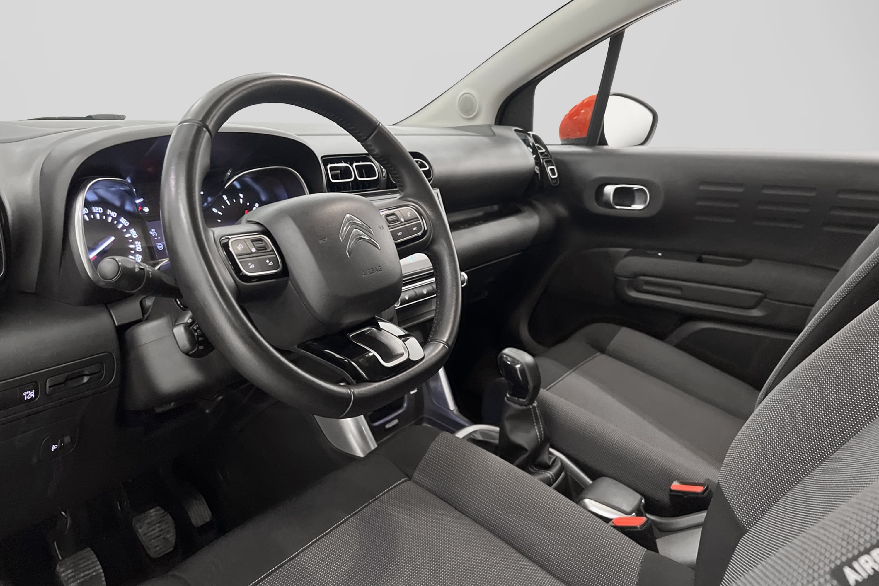 Begagnad Citroën C3 Aircross 82hk 2018 YZD108 | Riddermark Bil