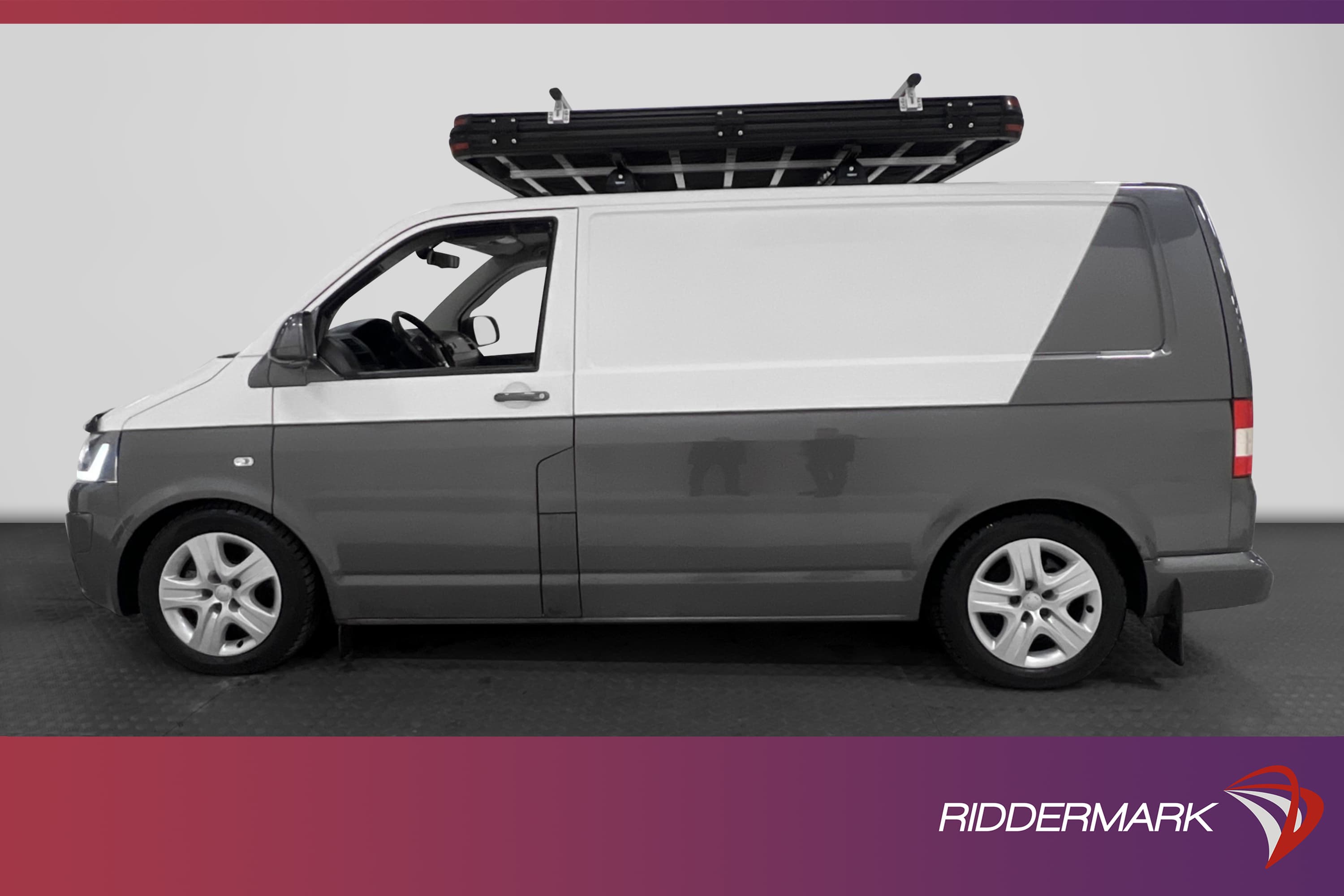 Begagnad Volkswagen Transporter 2010 JLK732 | Riddermark Bil