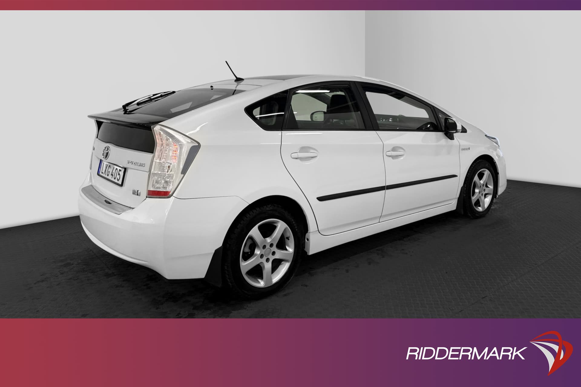 Begagnad Toyota Prius Hybrid CVT 136hk 2011 LXG405 | Riddermark Bil