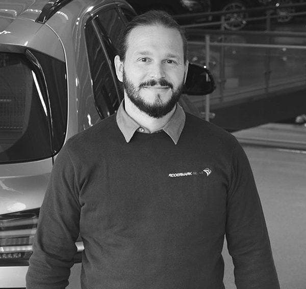 Huvudkontoret i Alvik Strand | Riddermark Bil