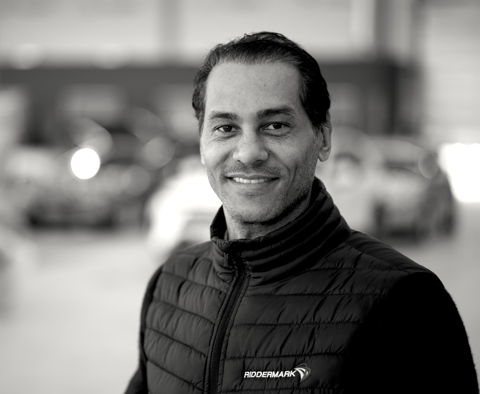 Begagnade bilar i Megastore Strängnäs (Trygg bilhandlare) | Riddermark Bil