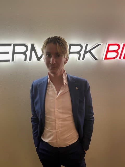 Begagnade bilar i Bromma (Trygg bilhandlare) | Riddermark Bil